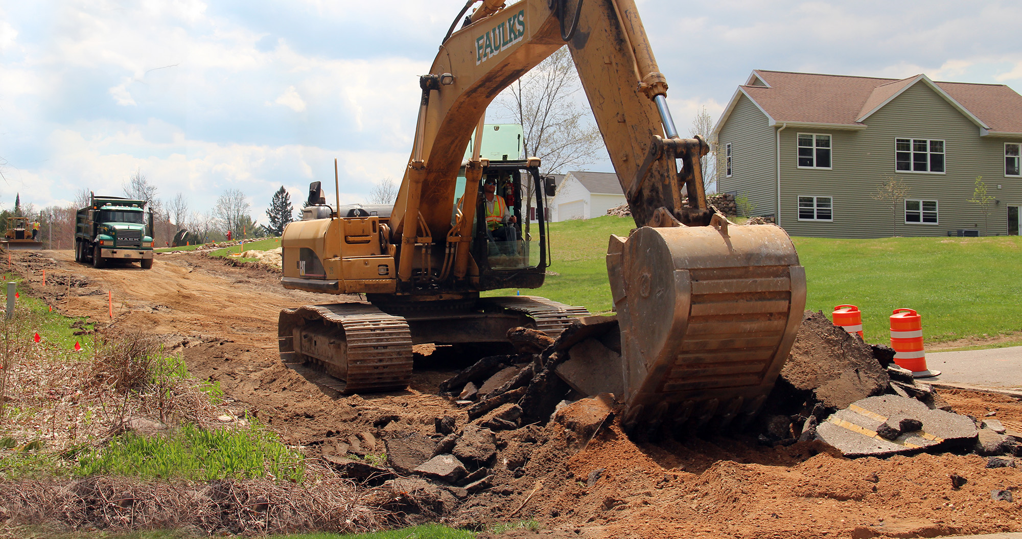 Roadbed Preparation - Faulks Bros. Construction